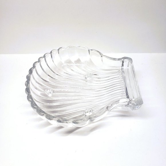 Accents | Vintage Glass Seashell Dish Scallop Clam Shell Footed Candy ...